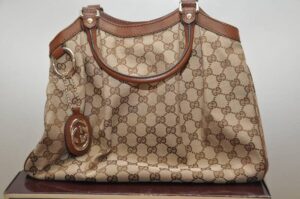 Expert Guide to Authenticating Gucci Handbags - Ilotex.com